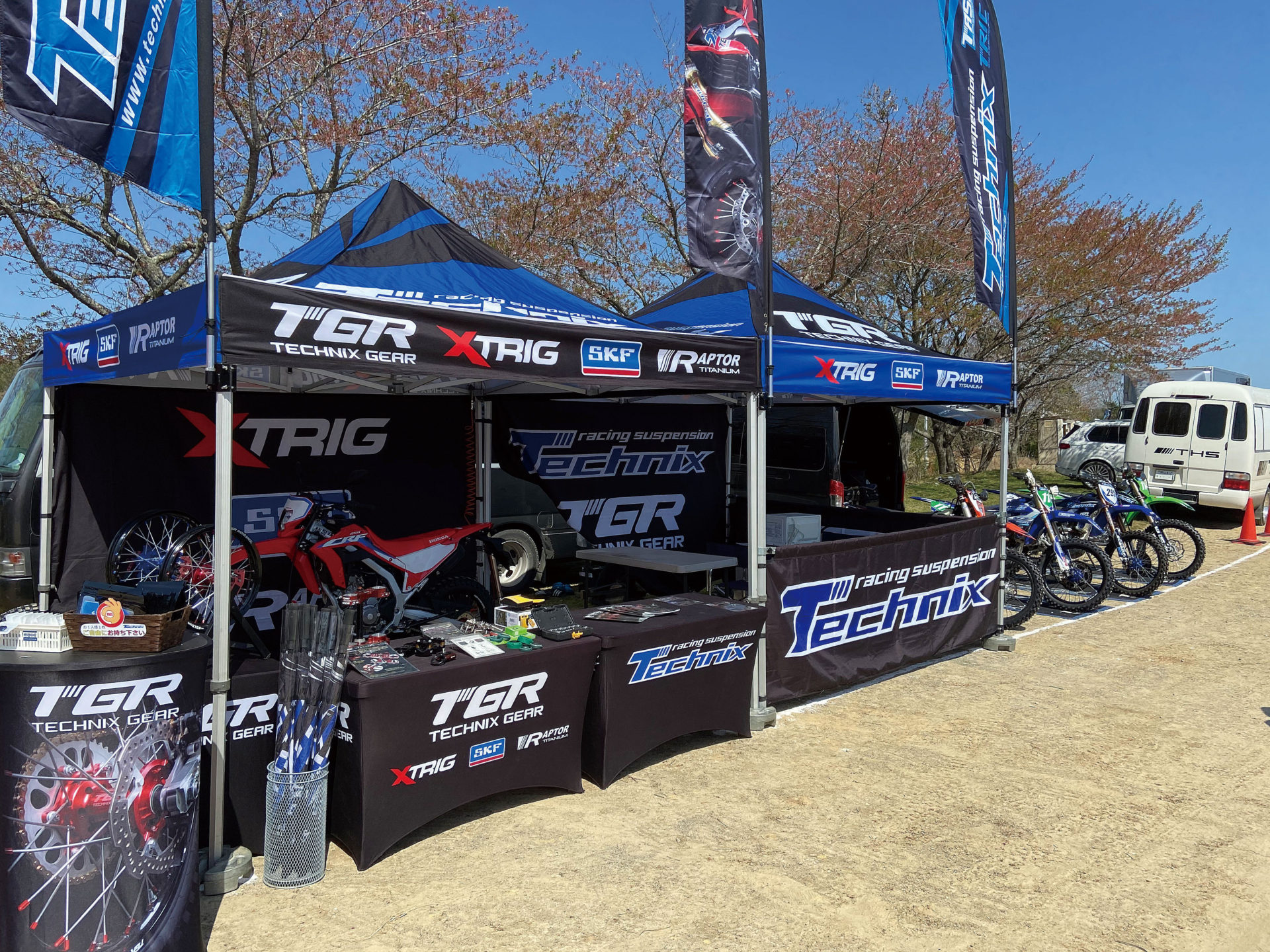 CUSTOM TENT ”INVENT” - Technix Suspension Service